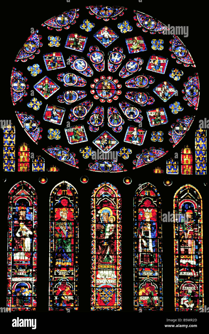 Chartres cathedral rose window hi-res stock photography and images - Alamy