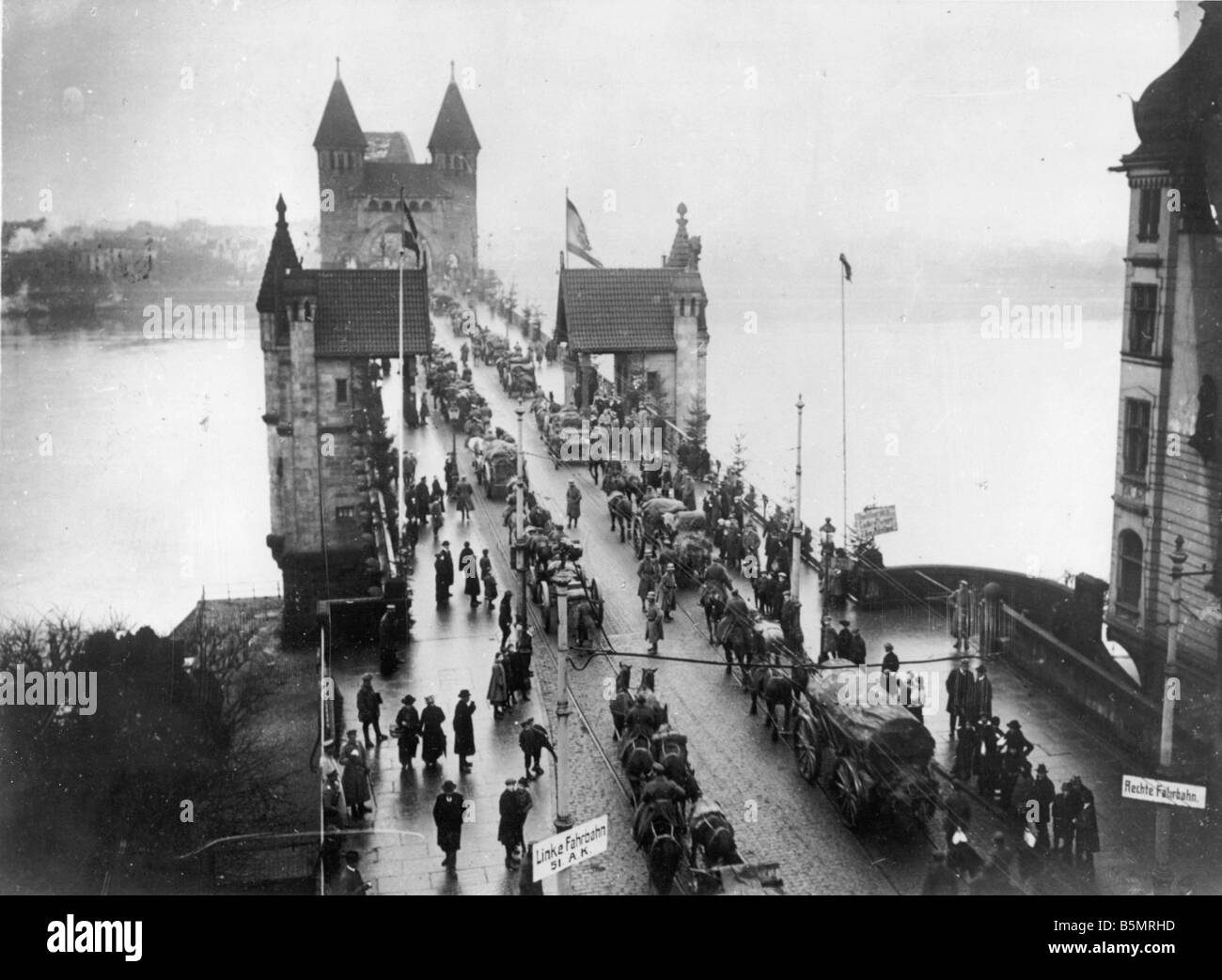 9 1918 11 0 A4 WW1 End of War Return of troops 1918 World War 1 End of ...