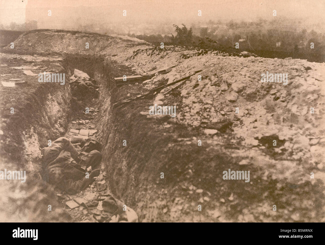 World war 1 casualties hi-res stock photography and images - Alamy