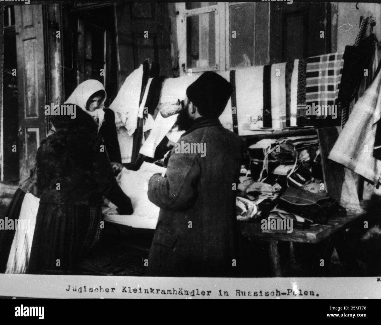 World war poverty in poland hi-res stock photography and images - Alamy