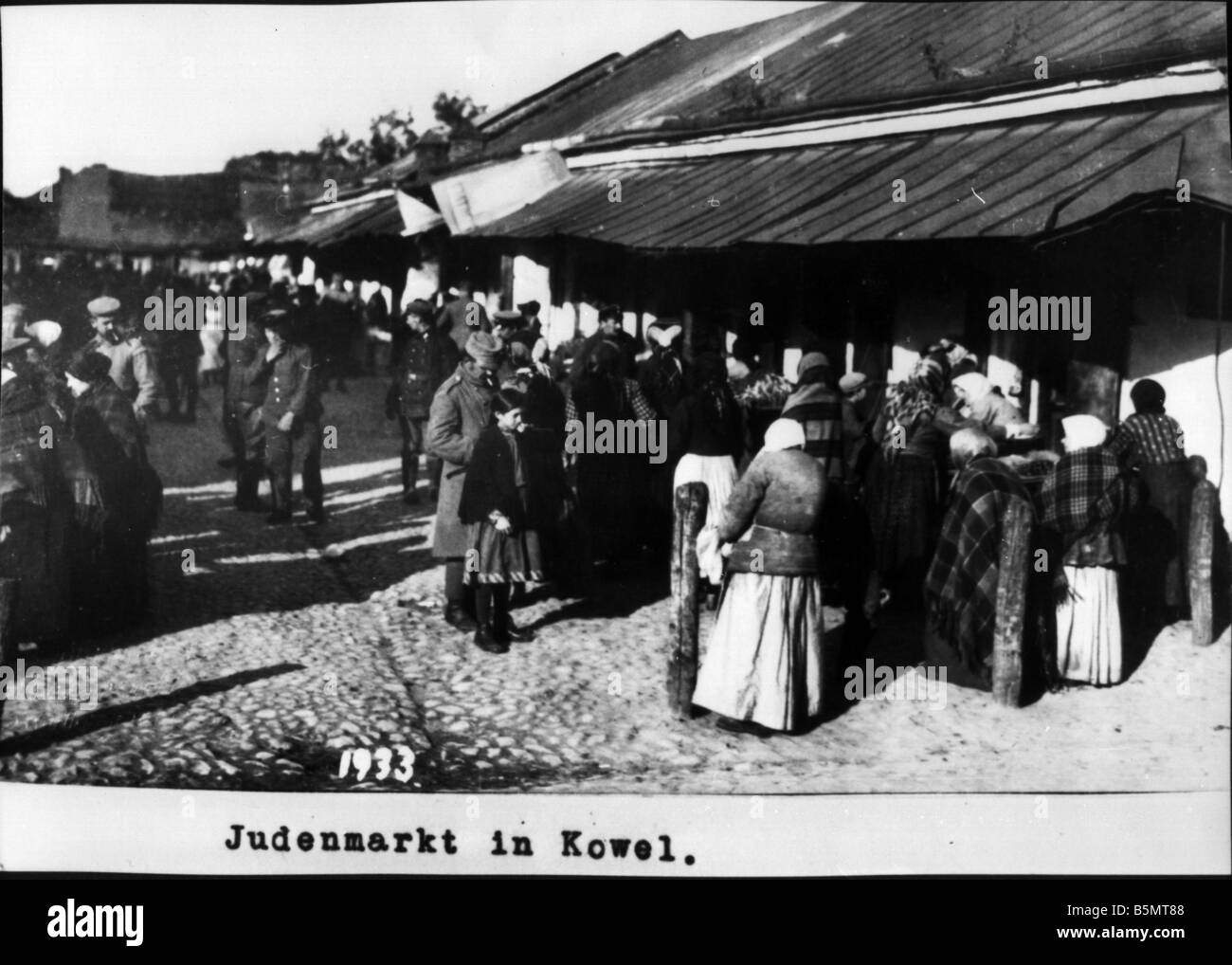 9IS 1915 0 0 A1 47 Jewish market in Kovel Photo 1915 History of Judaism ...