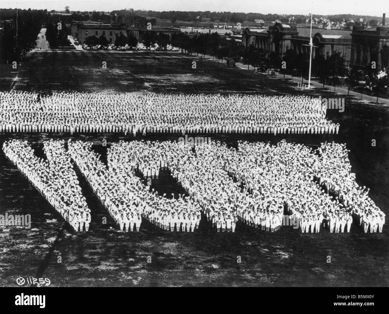 E 1 0 19 Black and White Stock Photos & Images - Alamy