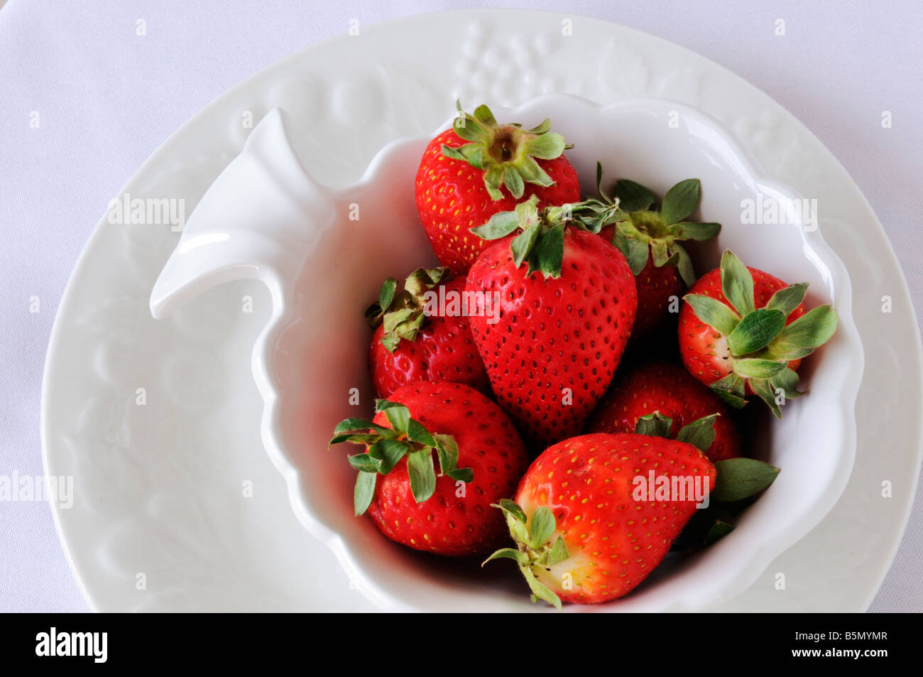 Ruby red berries hi-res stock photography and images - Alamy