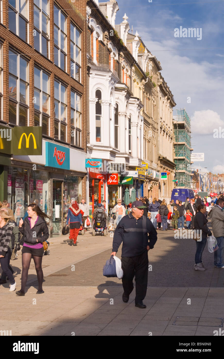 Lowestoft town centre hi-res stock photography and images - Alamy