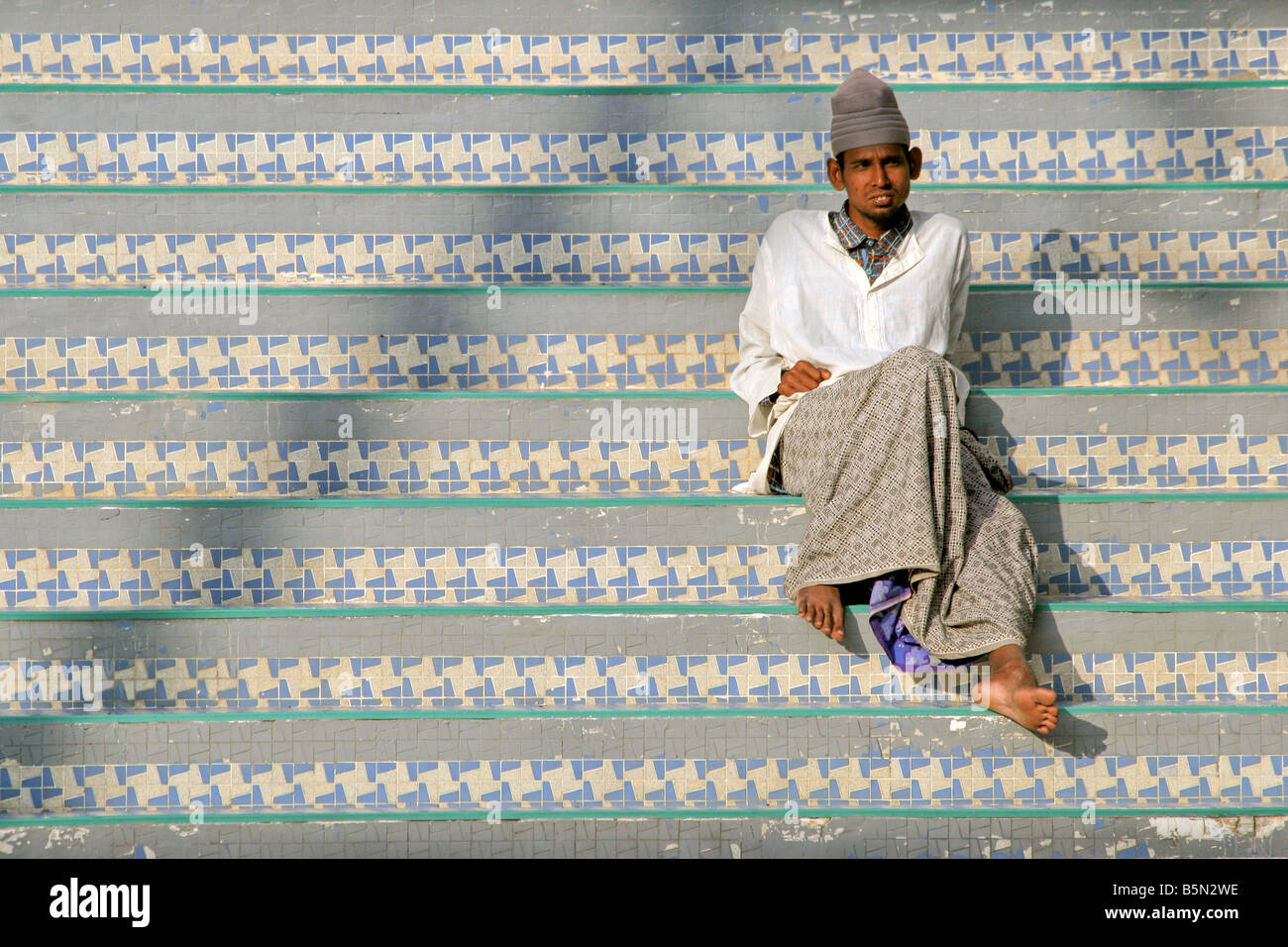 Mosque stairs hi-res stock photography and images - Alamy