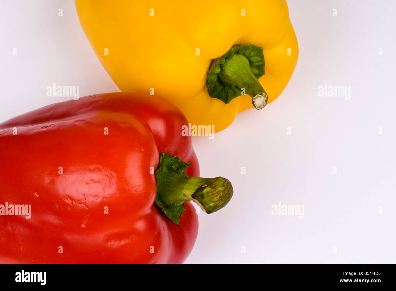 Red and yellow pepper hi-res stock photography and images - Alamy
