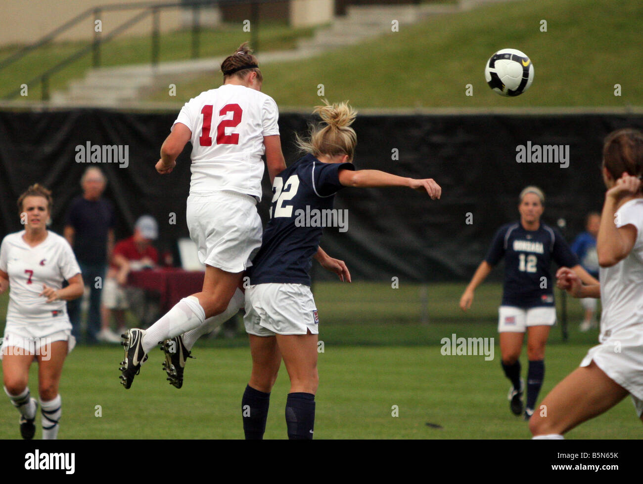 Womens soccer female athletes hi-res stock photography and images - Alamy