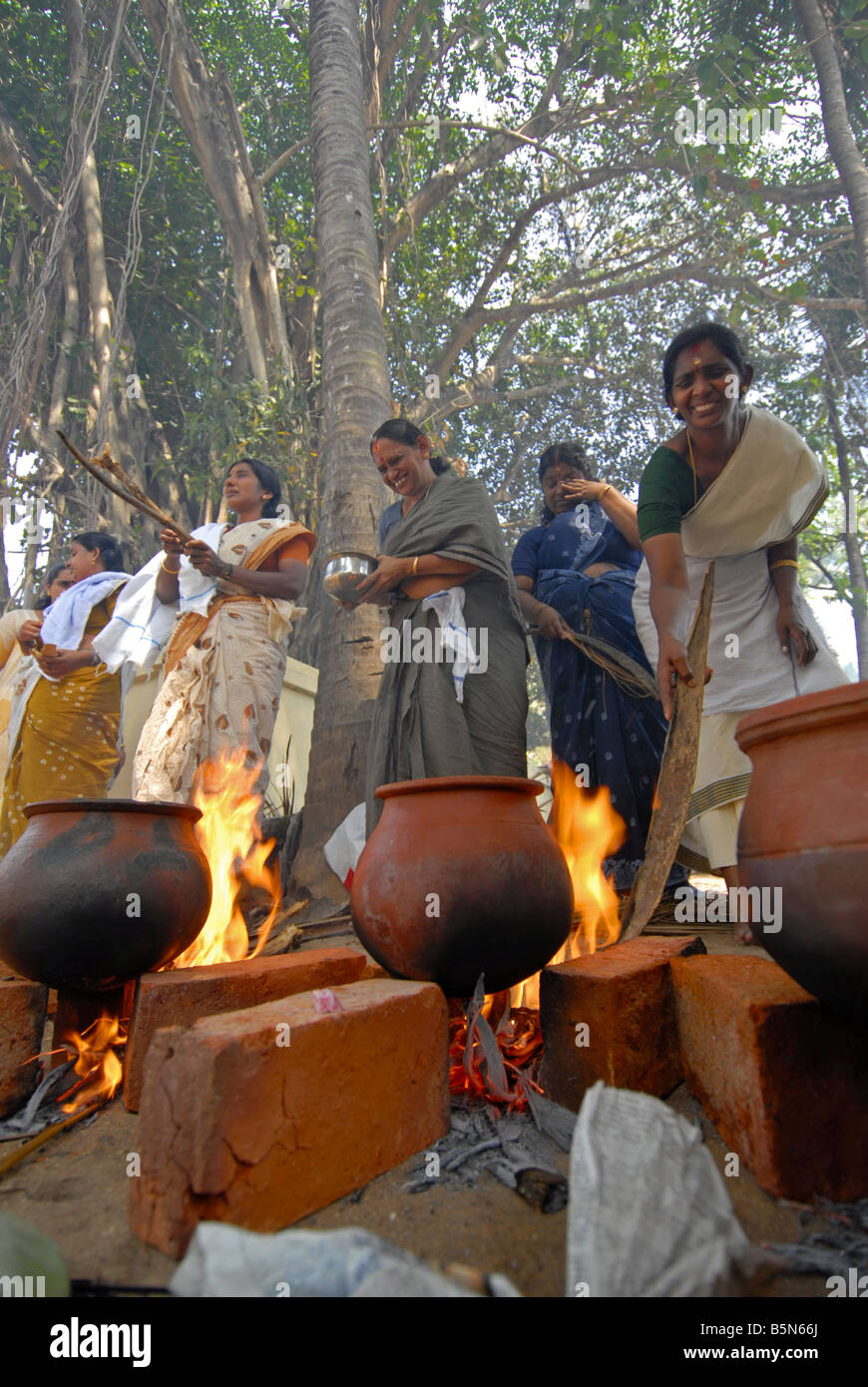 Pongala hi-res stock photography and images - Alamy