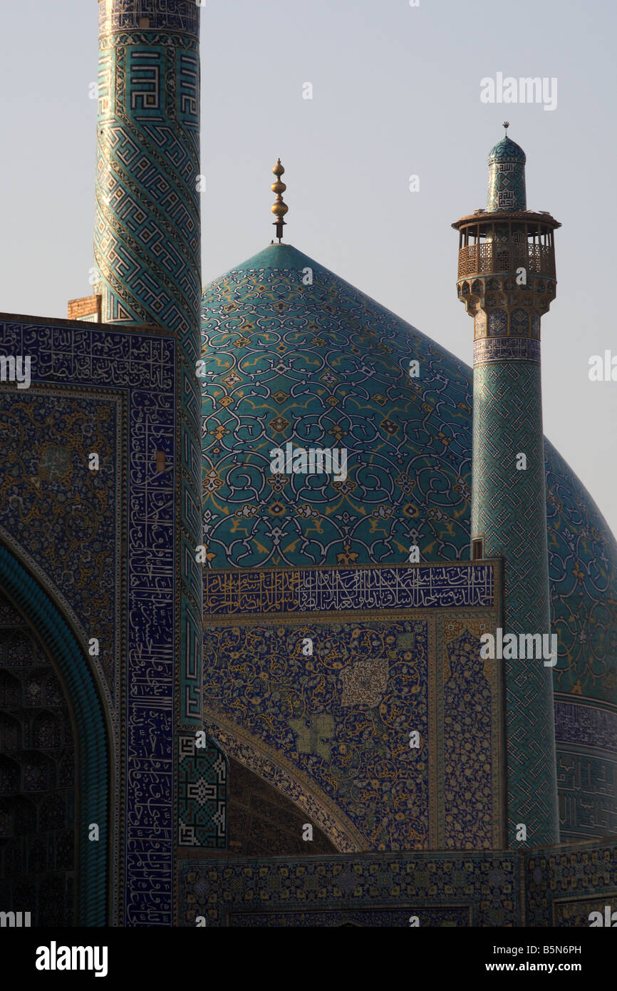 Imam mosque one of the most beautiful mosques in the world at Esfahan ...