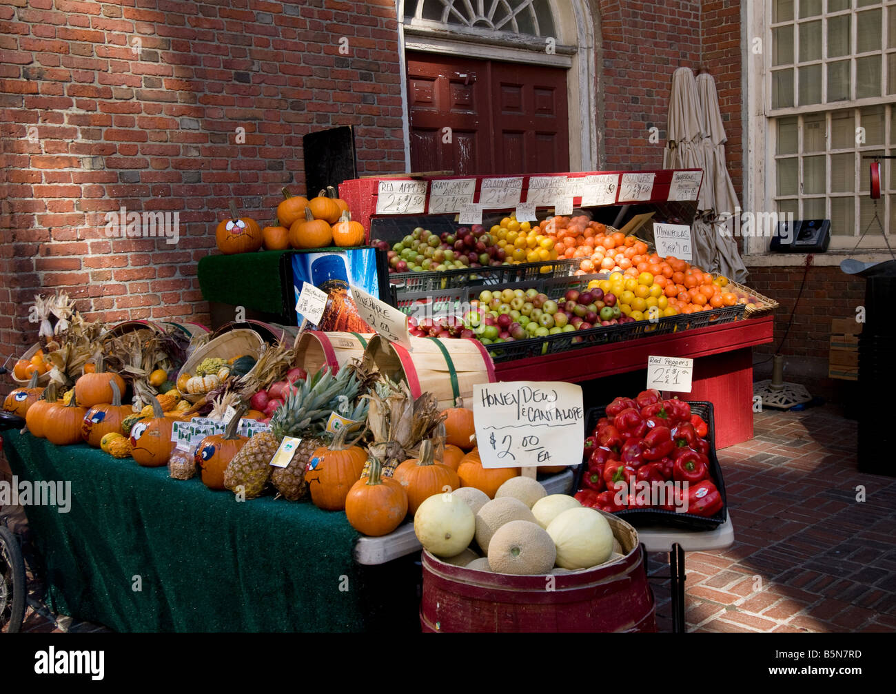 Street fruit stall, Boston USA Stock Photo - Alamy