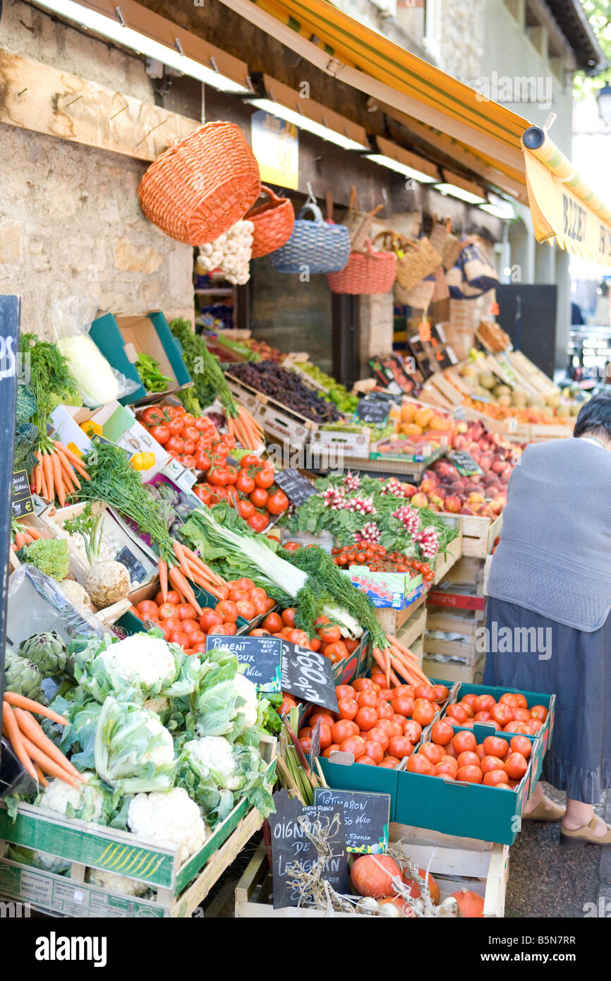 French market basket hi-res stock photography and images - Alamy