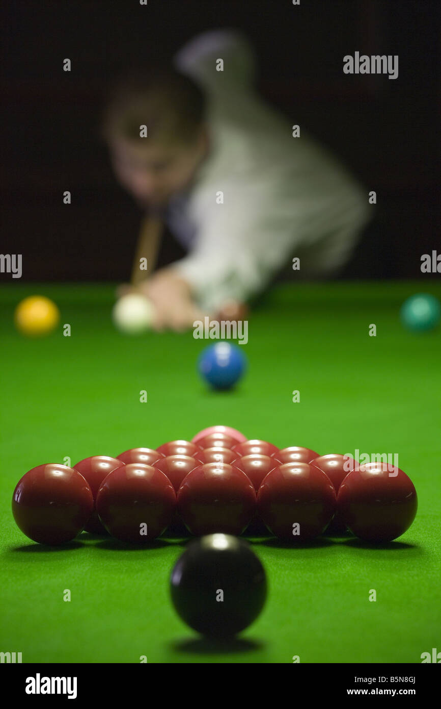 Breaking off hi-res stock photography and images - Alamy