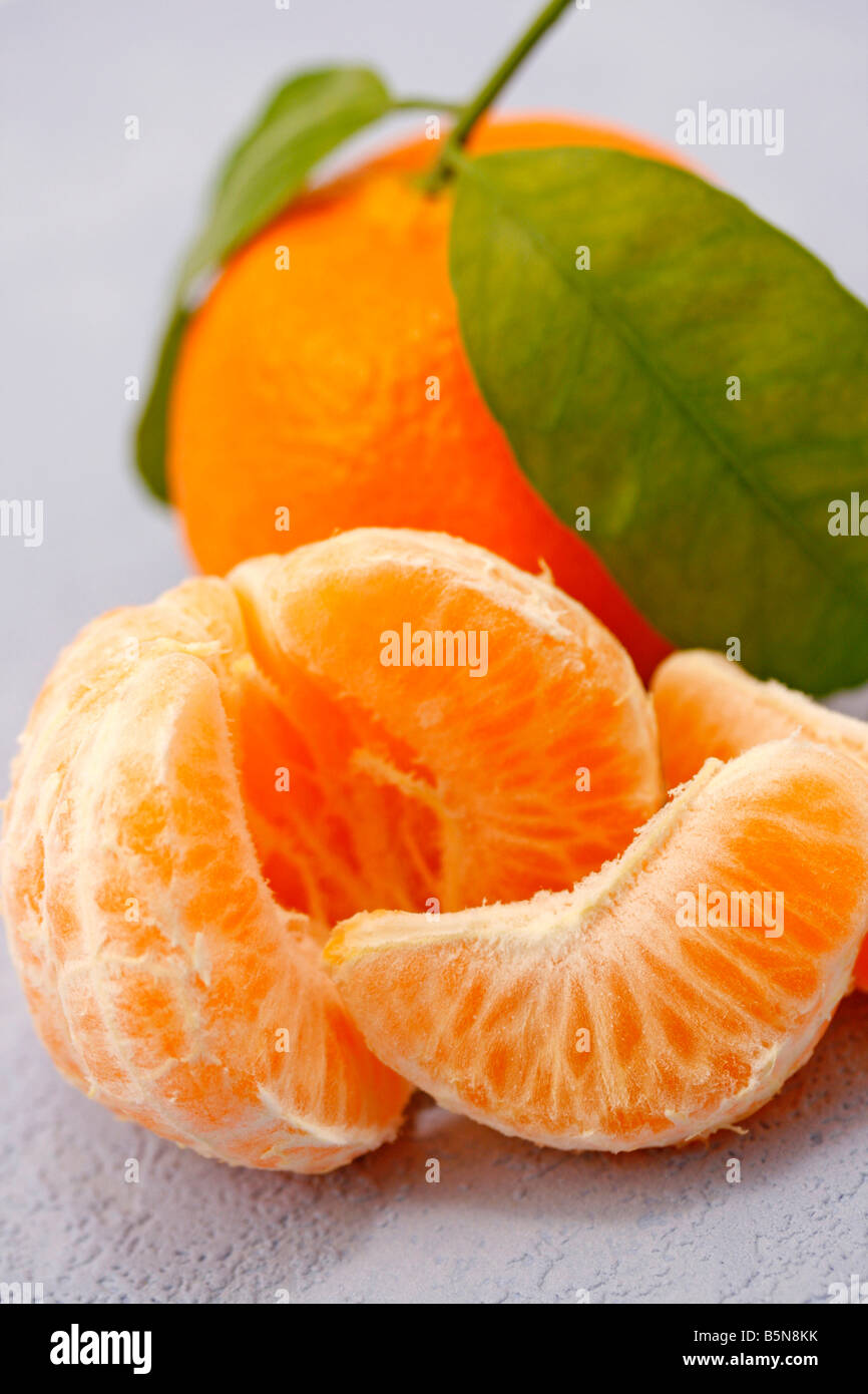 Vertical shot fresh tangerines hi-res stock photography and images - Alamy