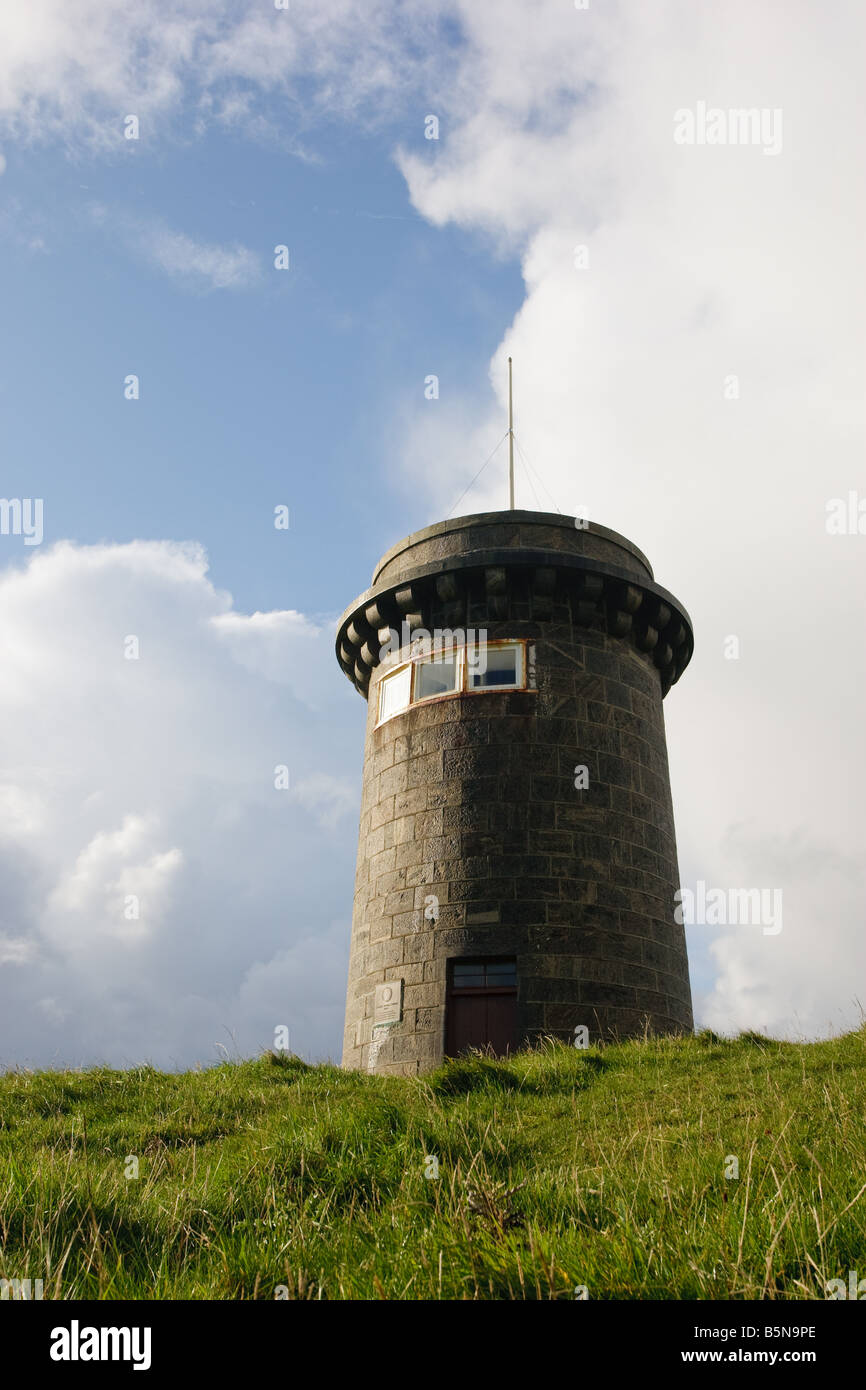 Signal tower hi-res stock photography and images - Alamy
