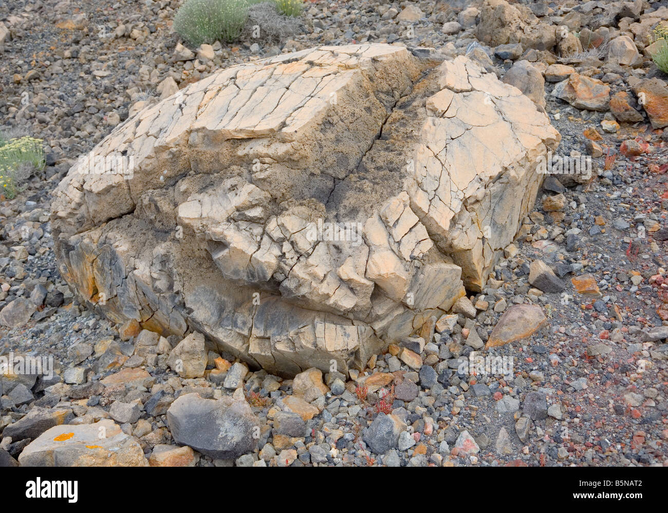 Perfect bread-crust bomb on Santorini Stock Photo - Alamy