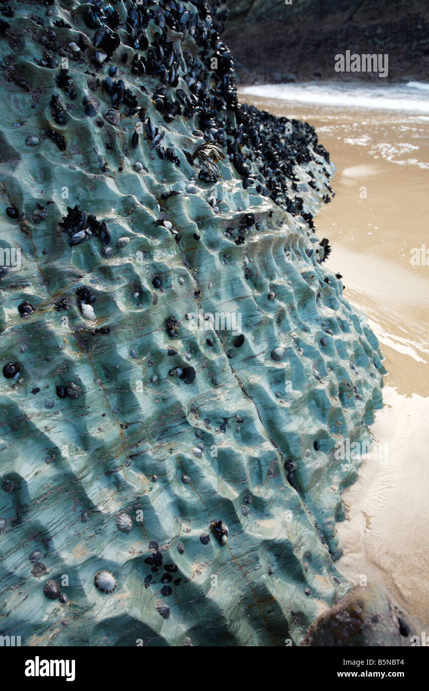 Eroded rocks hi-res stock photography and images - Alamy