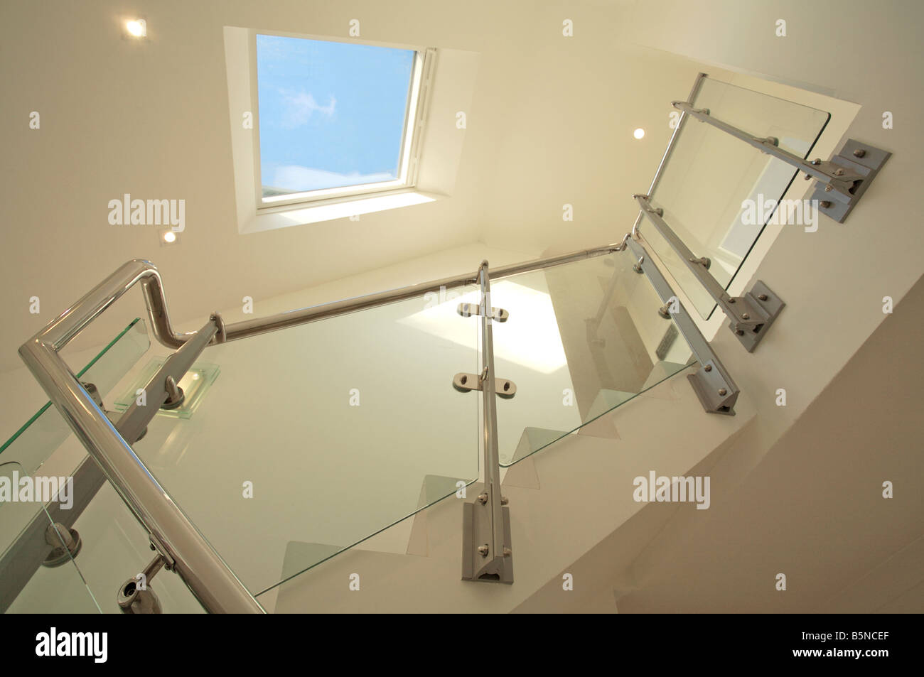 Glass balustrade hi-res stock photography and images - Alamy