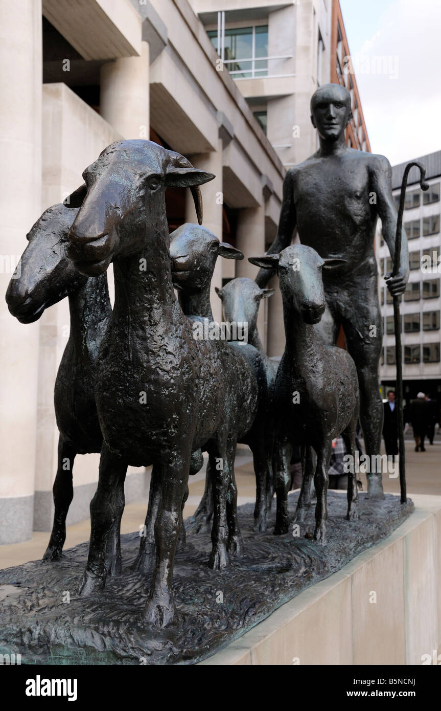 Dame elisabeth frink sculpture hi-res stock photography and images - Alamy