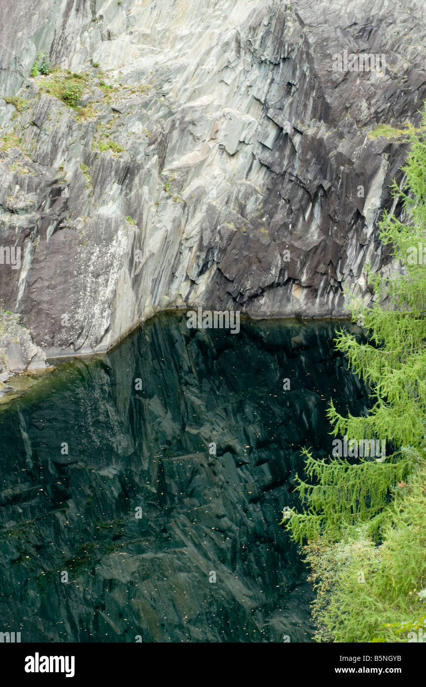 Coniston slate mine hi-res stock photography and images - Alamy