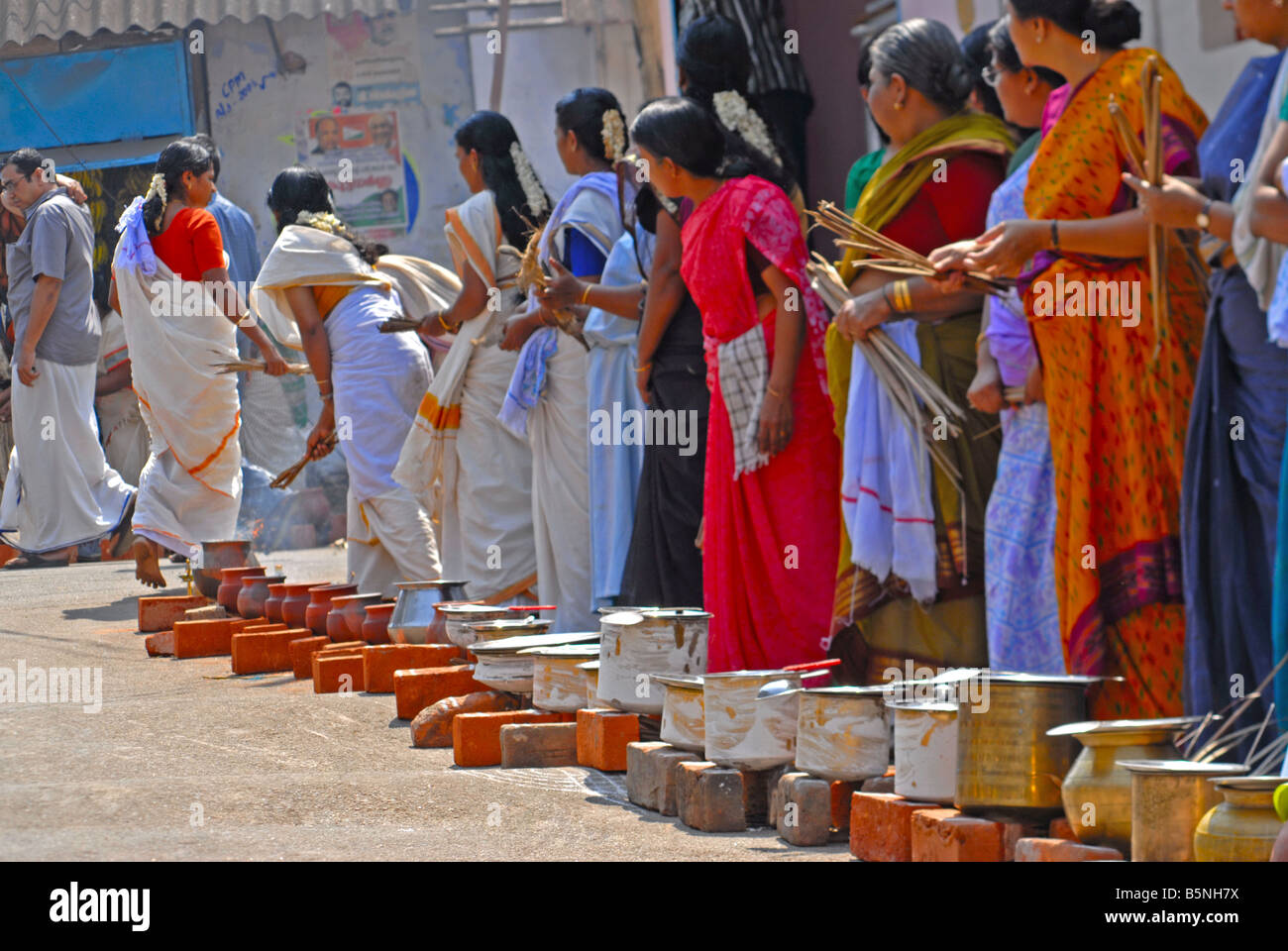 Attukal ponkala festival hi-res stock photography and images - Alamy