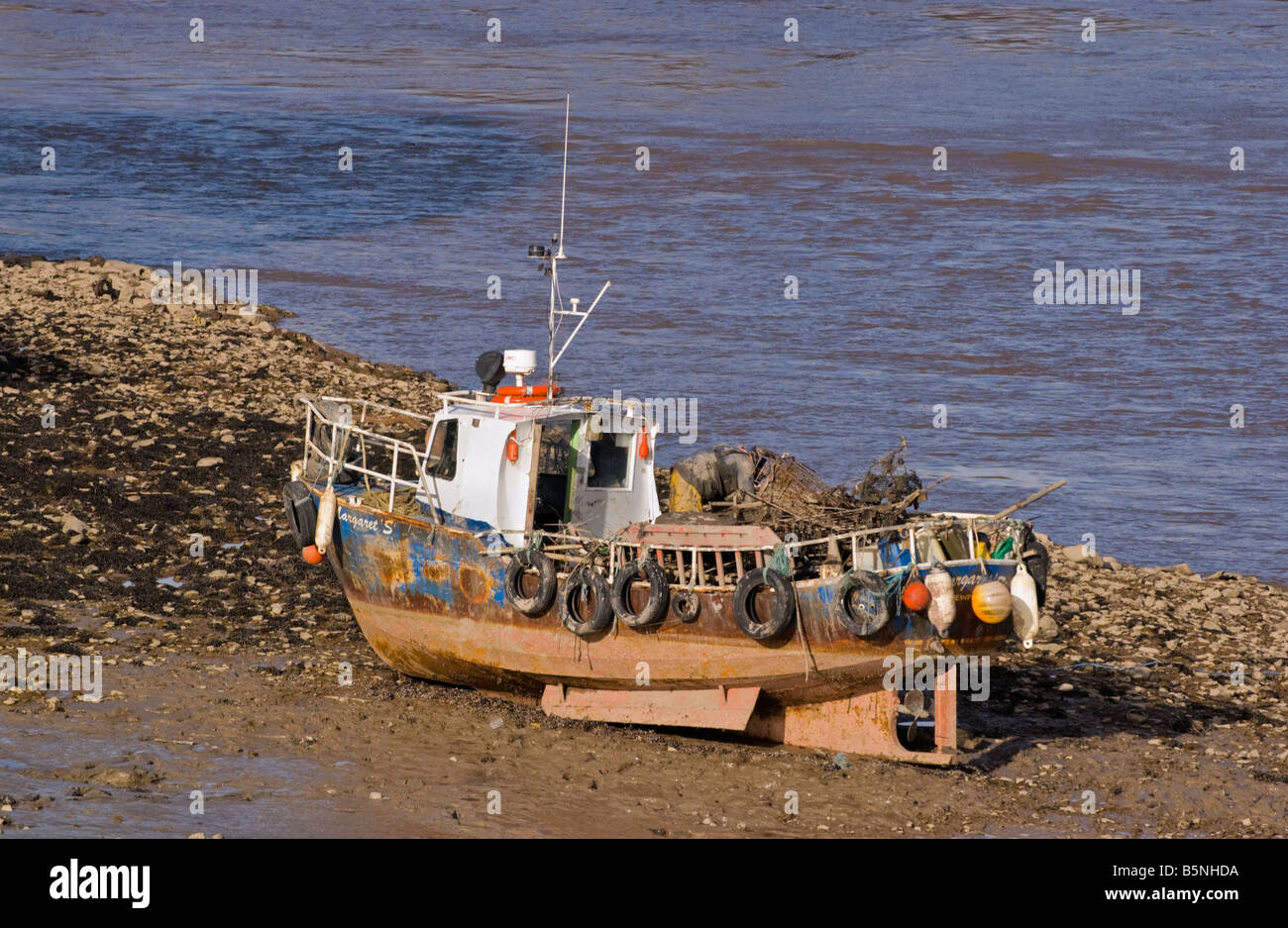 Waste boat hi-res stock photography and images - Alamy
