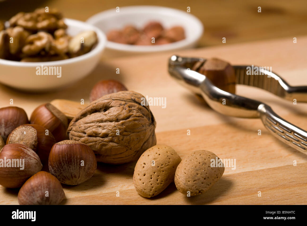 Cracking nut hi-res stock photography and images - Alamy