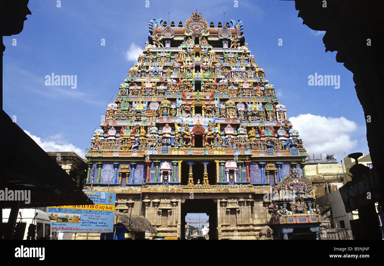 Srirangam temple hi-res stock photography and images - Alamy