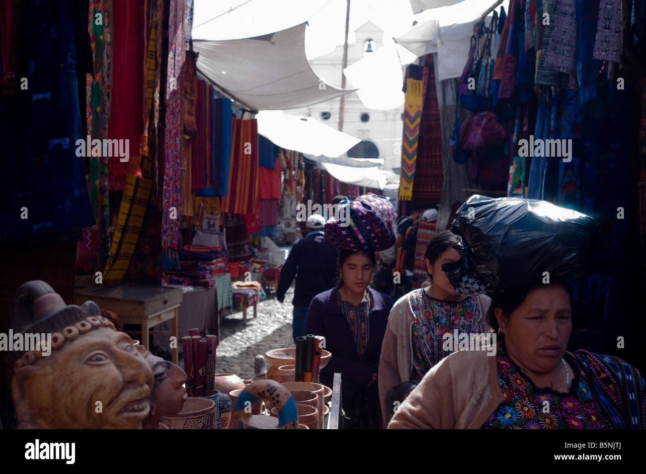Chichicastenango market, Guatemala Stock Photo - Alamy