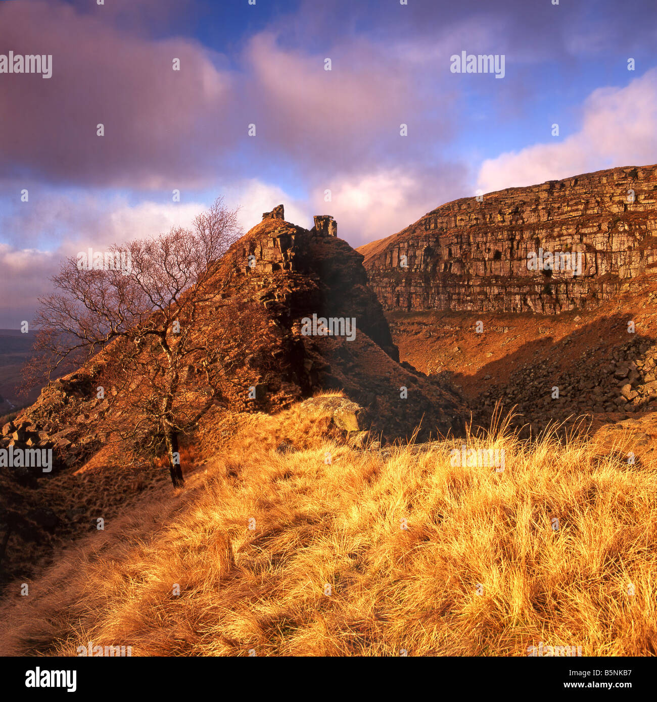 Alport Castles, Peak District, UK Stock Photo - Alamy
