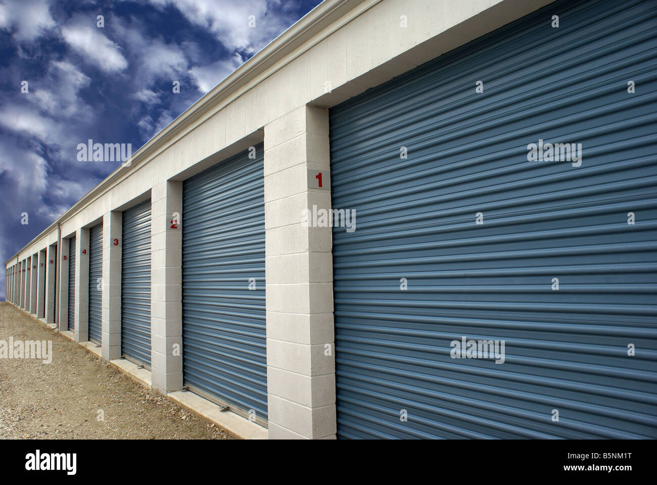 Outside storage area hi-res stock photography and images - Alamy