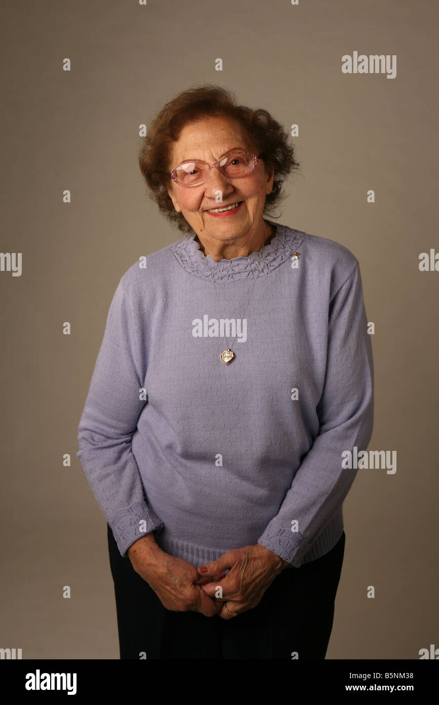 Portrait of a senior woman Stock Photo - Alamy