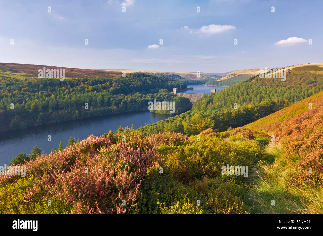 Howden reservoir Dam Derbyshire Peak district national park Derbyshire ...