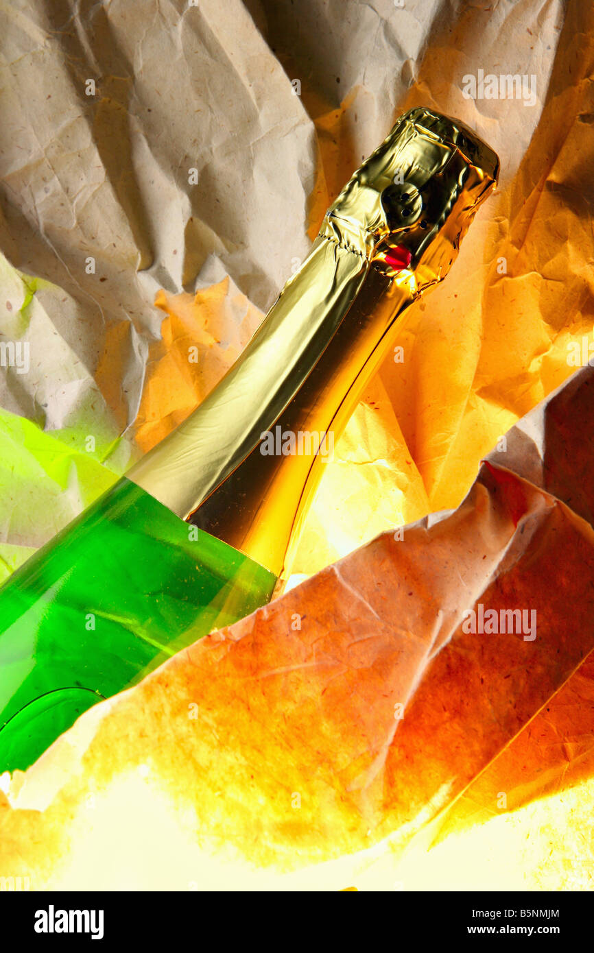 Warping paper hi-res stock photography and images - Alamy