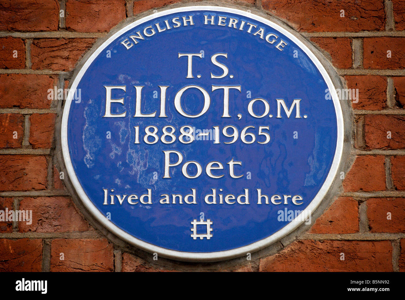 english heritage blue plaque marking a building where poet t.s. eliot ...