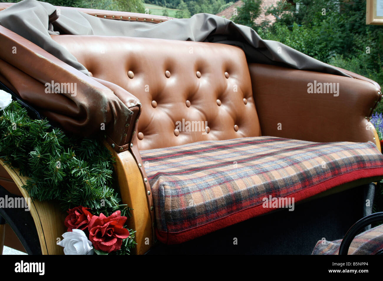 Seat horse drawn carriage hi-res stock photography and images - Alamy