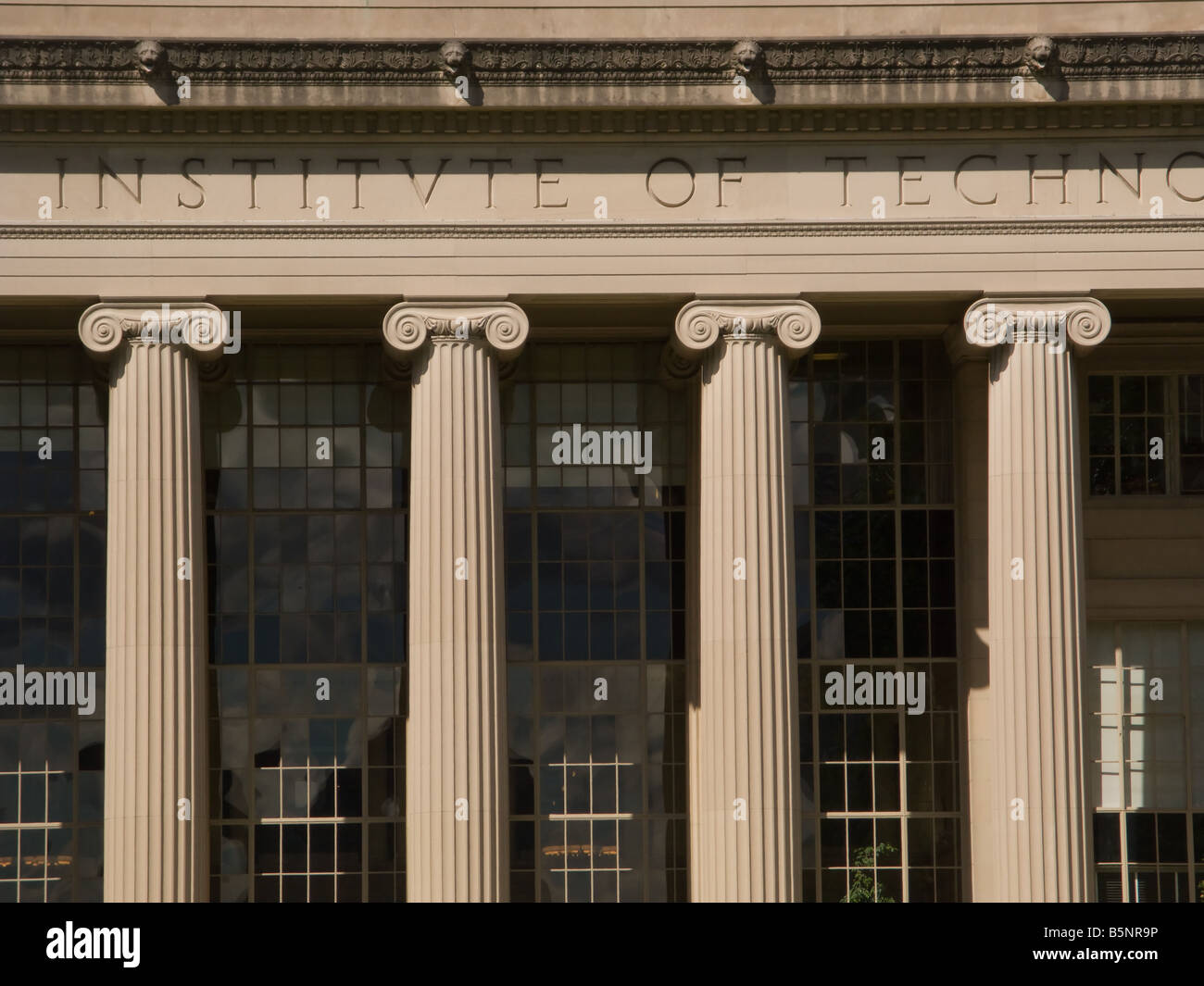 Maclaurin building hi-res stock photography and images - Alamy