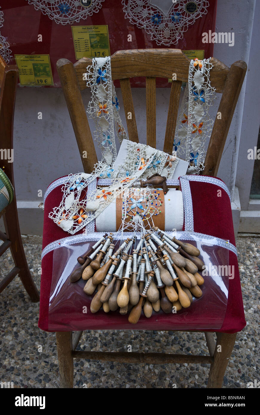 Le puy lace hi-res stock photography and images - Alamy