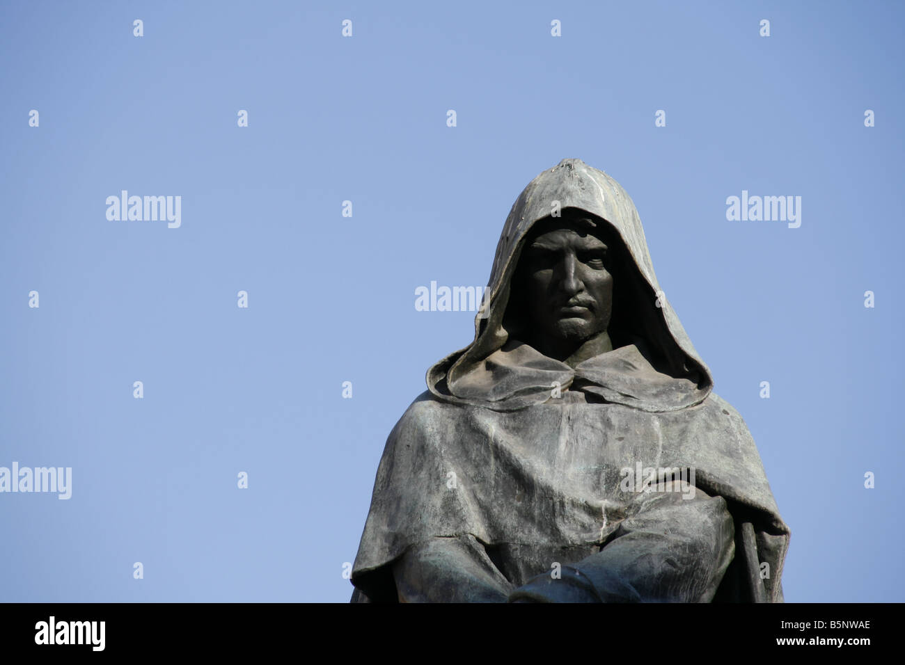giordano bruno statue in campo de fiori rome Stock Photo - Alamy