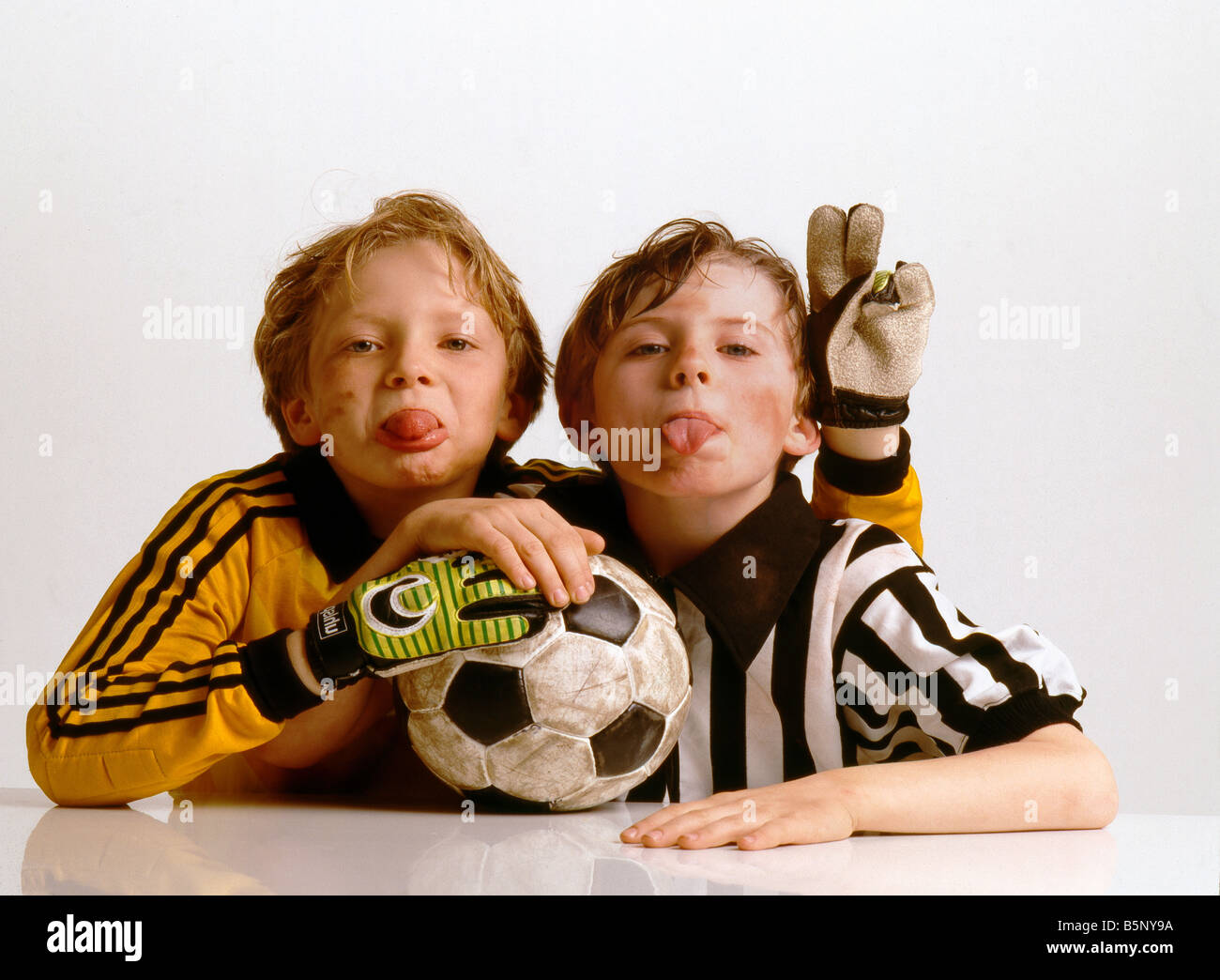 8 bit RGB flat JPEG file 4725x3469 pixels 15 75x11 56 inches 300 00 ...