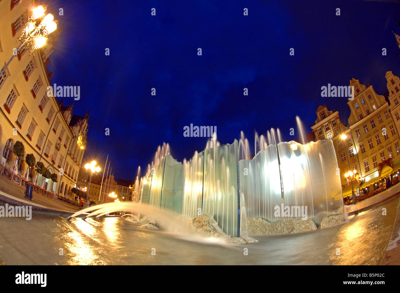 Fountain, "Main Square", Wroclaw, Poland Stock Photo - Alamy