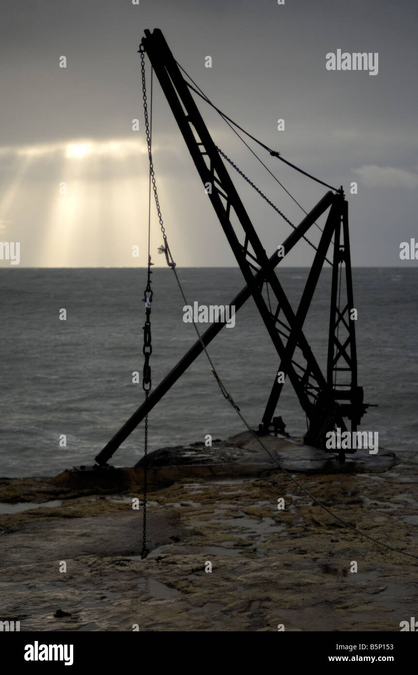 Old stone quarry crane hi-res stock photography and images - Alamy