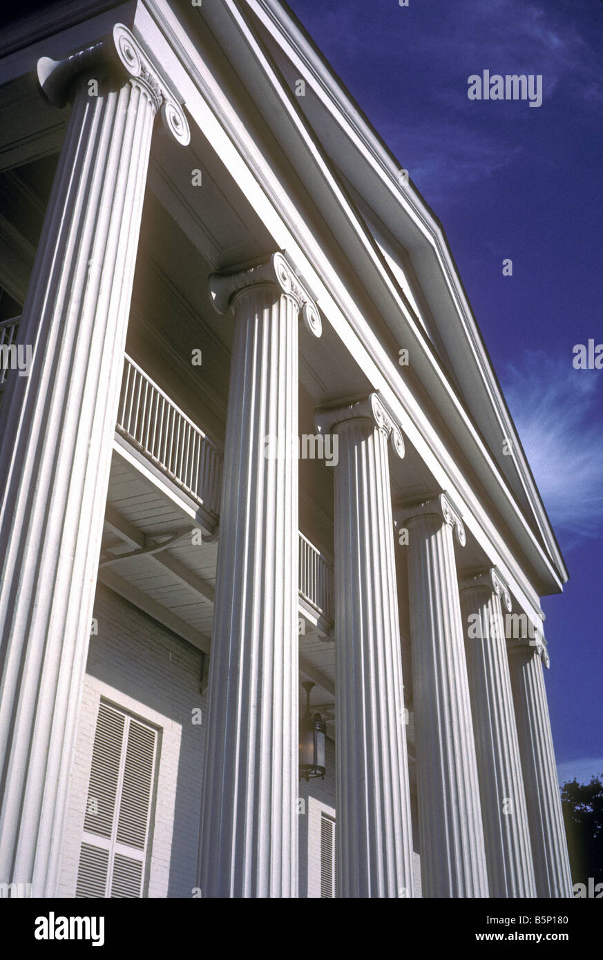 Ionic order column hi-res stock photography and images - Alamy