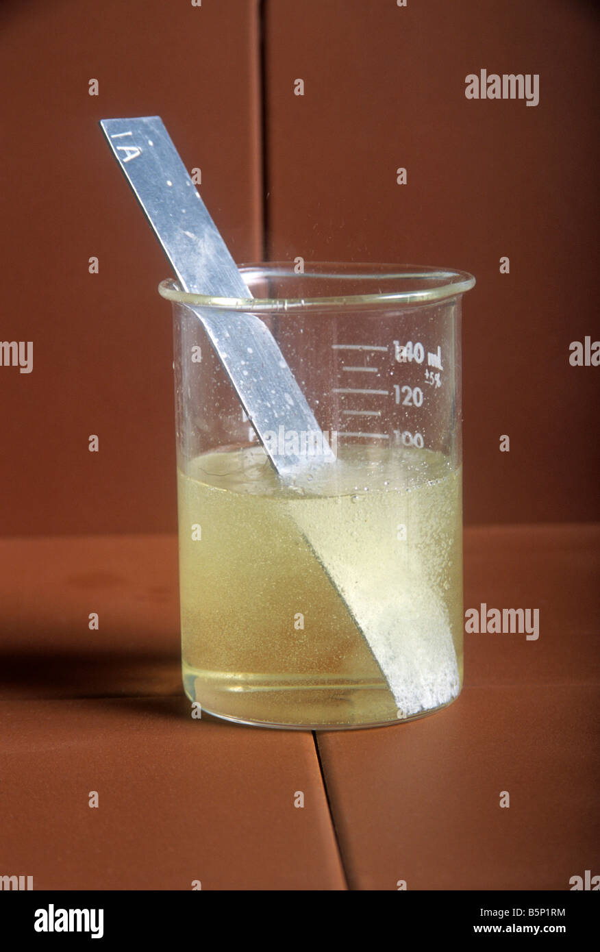 Sulphuric_acid hi-res stock photography and images - Alamy