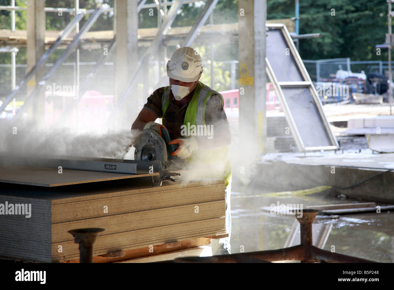 Dust mask construction hi-res stock photography and images - Alamy
