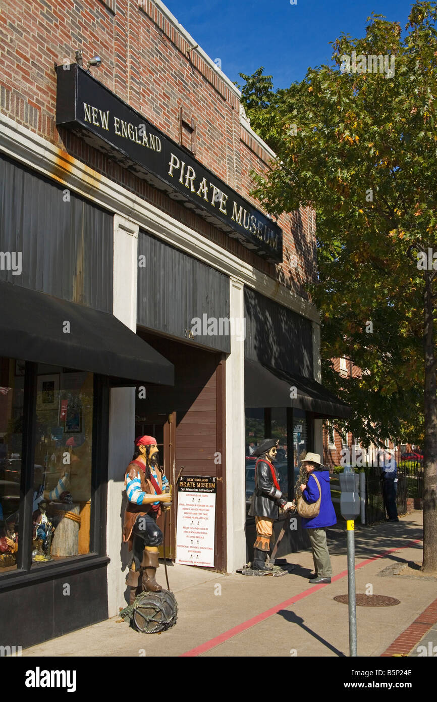 New england pirate museum hi-res stock photography and images - Alamy