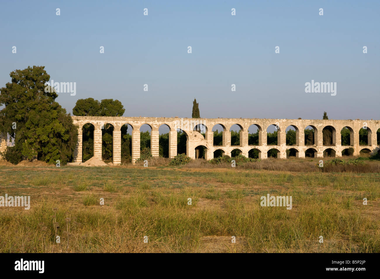 Turkish Aquaduct High Resolution Stock Photography and Images - Alamy