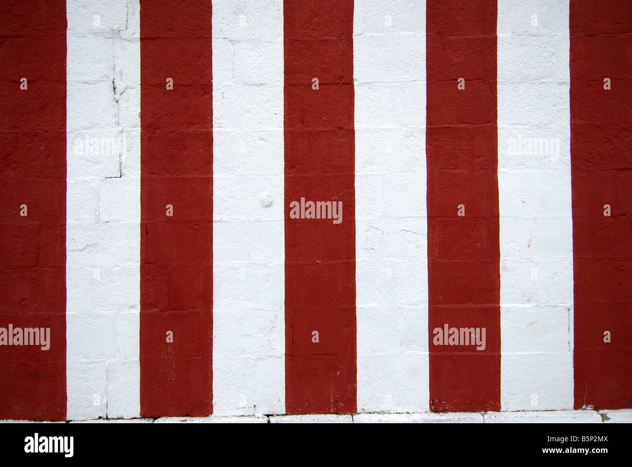 A TEMPLE WALL IN TAMILNADU Stock Photo - Alamy