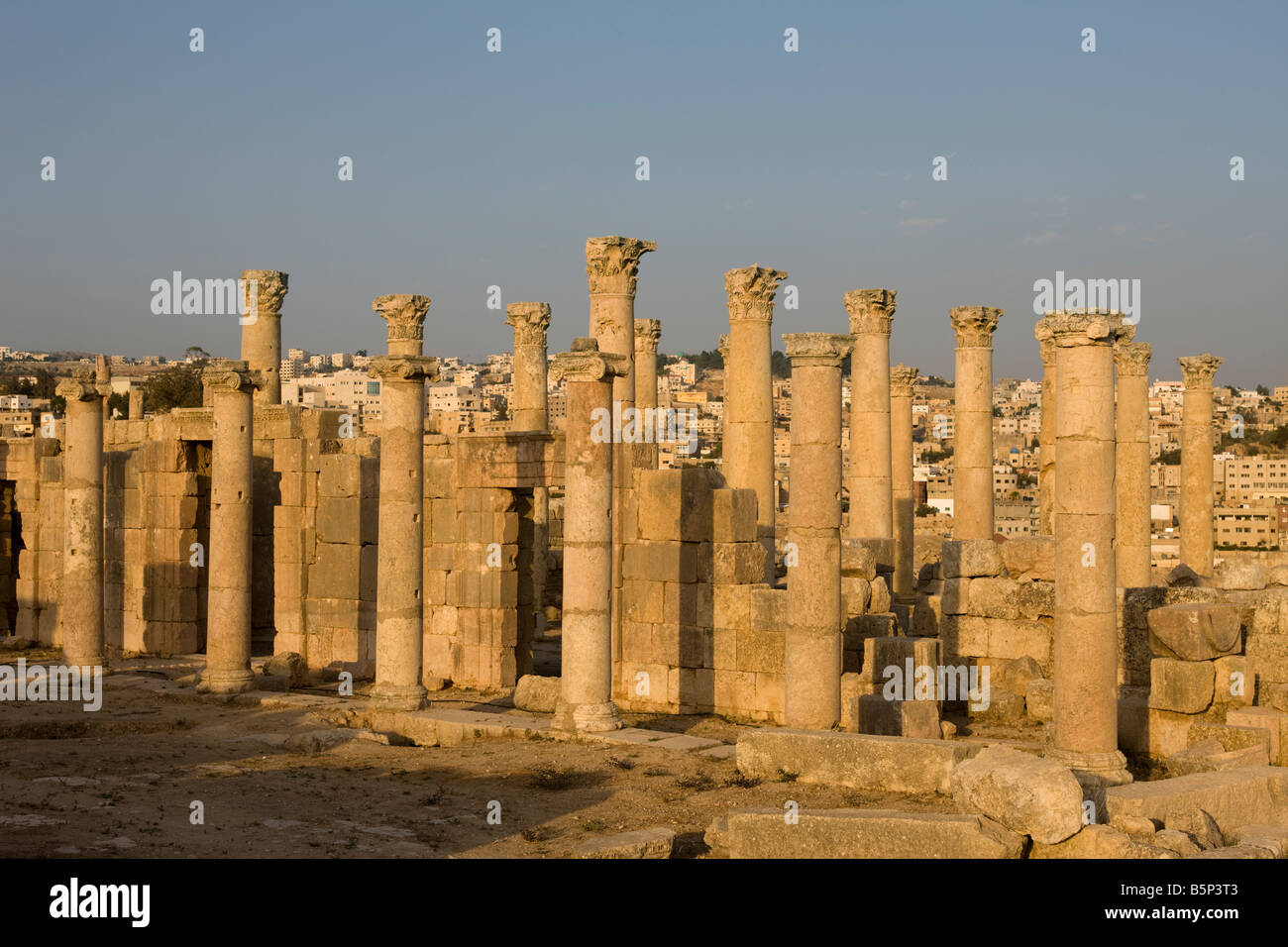 Jerash church hi-res stock photography and images - Alamy