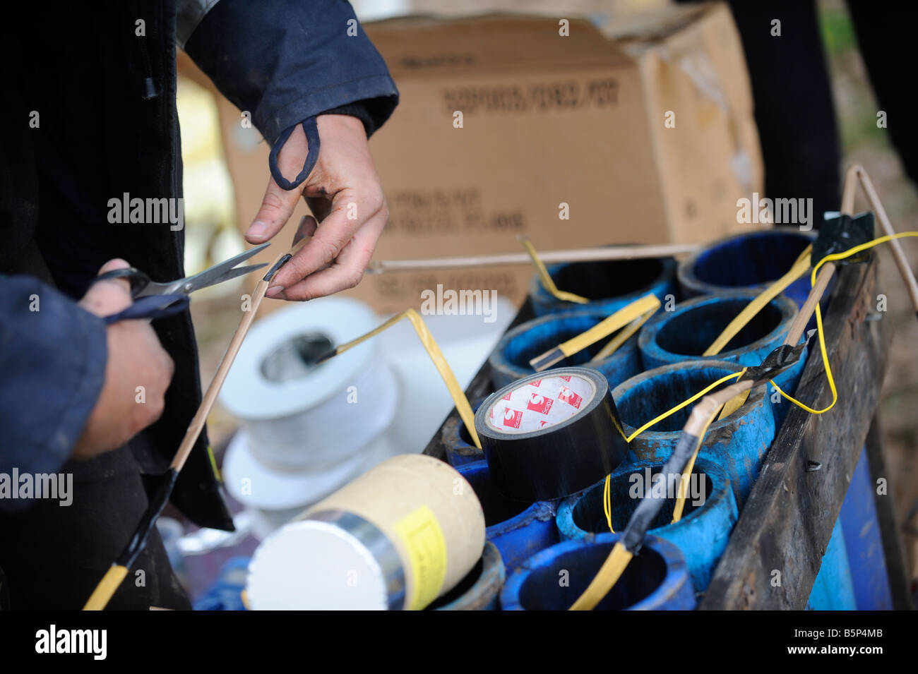 Safety wiring fuse fusing hi-res stock photography and images - Alamy