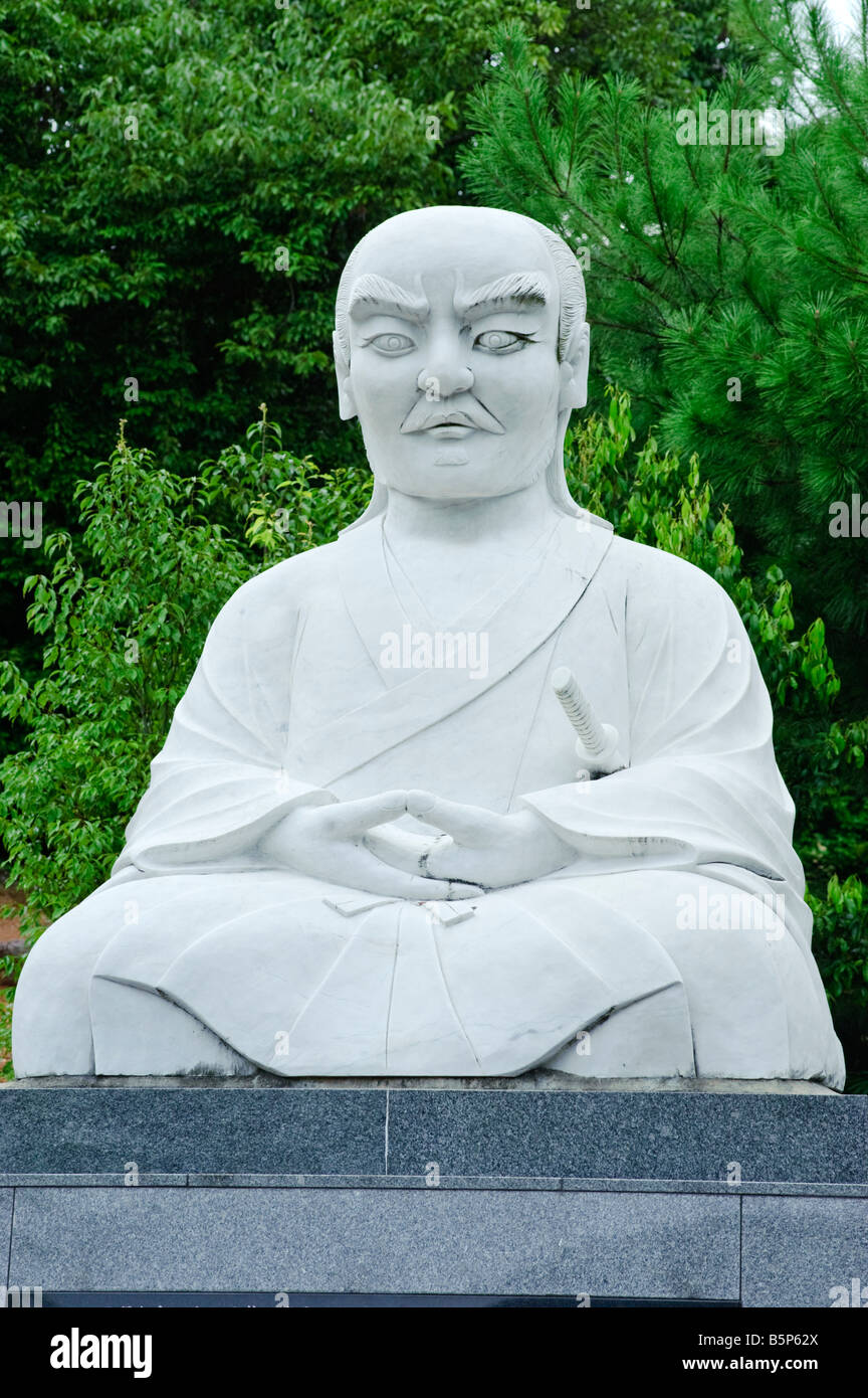 Musashi miyamoto statue High Resolution Stock Photography and Images ...